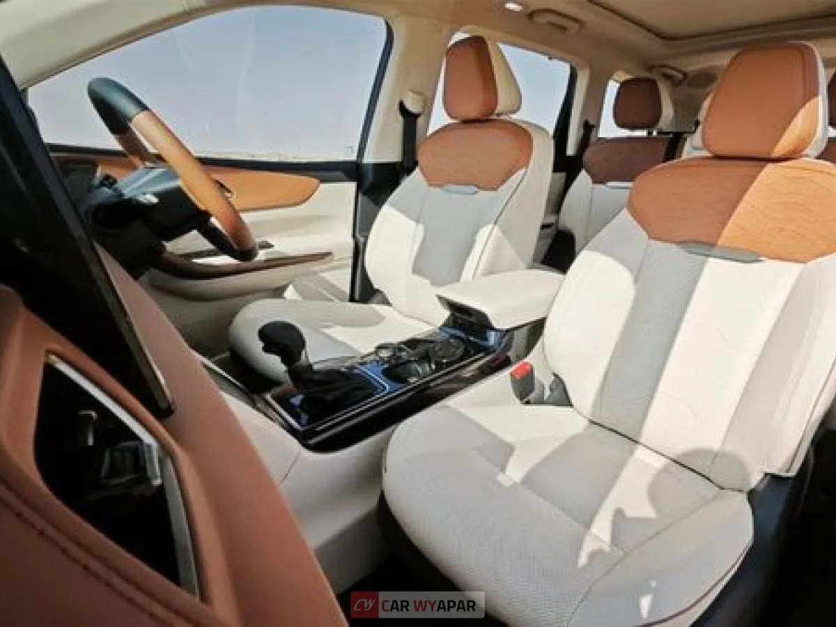 Mahindra XUV 7XO Price in Daman, Dadra And Nagar Haveli And Daman And ...